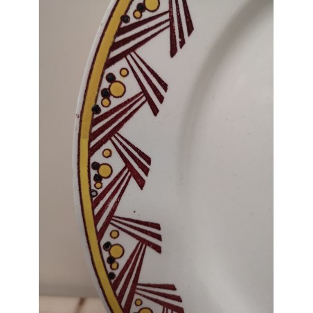 Assiette plate Boch La Louvière